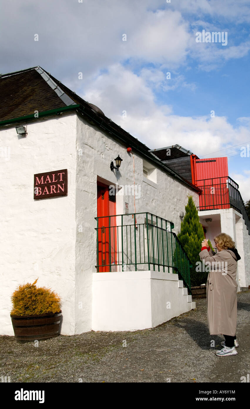 Malt Barn at Edradour Distillery, Pitlochry, Scotland Stock Photo - Alamy