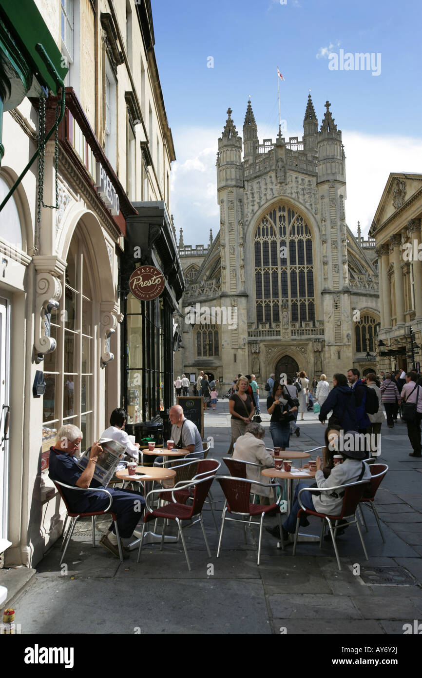 City of Bath, England. Shoppers and visitors at cafes and restaurants ...