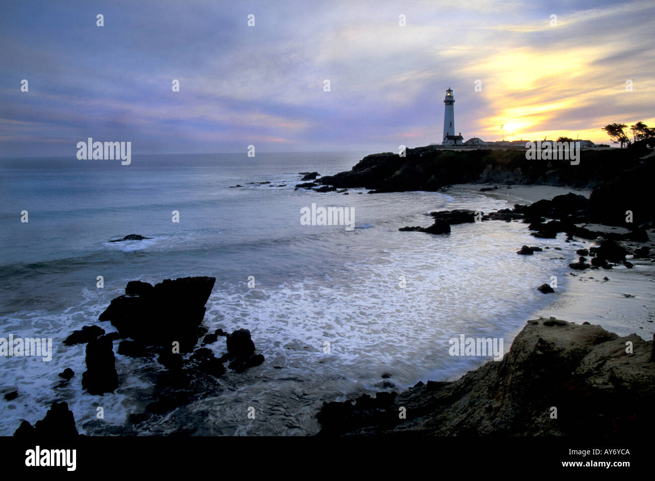 California pillar point lighthouse hi-res stock photography and images ...
