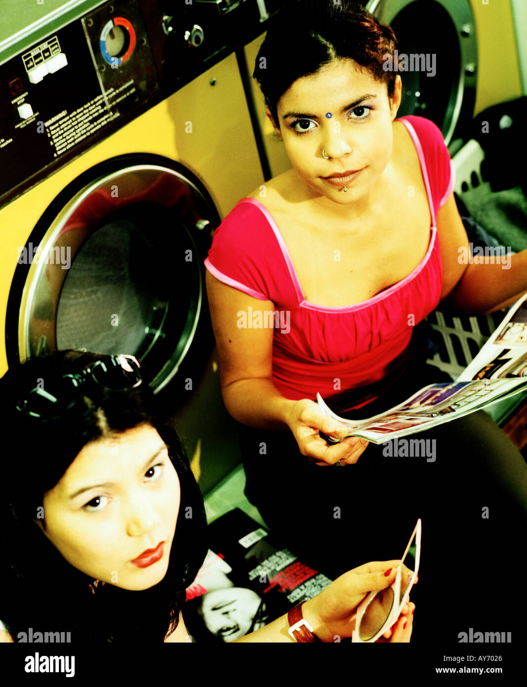 Time washing machine waiting hi-res stock photography and images - Alamy