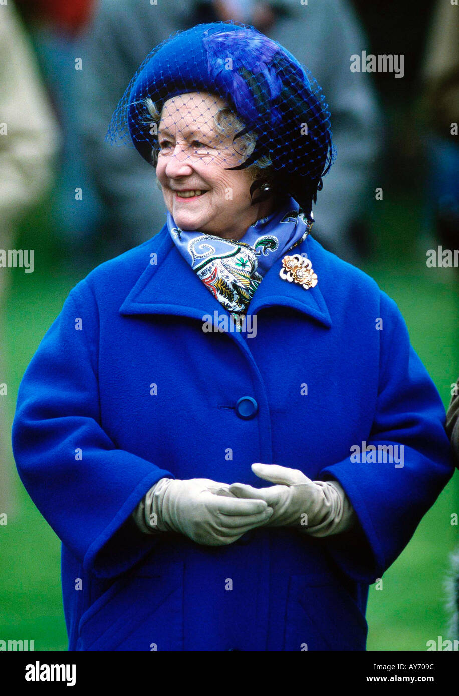 Queen Mother Races High Resolution Stock Photography and Images - Alamy
