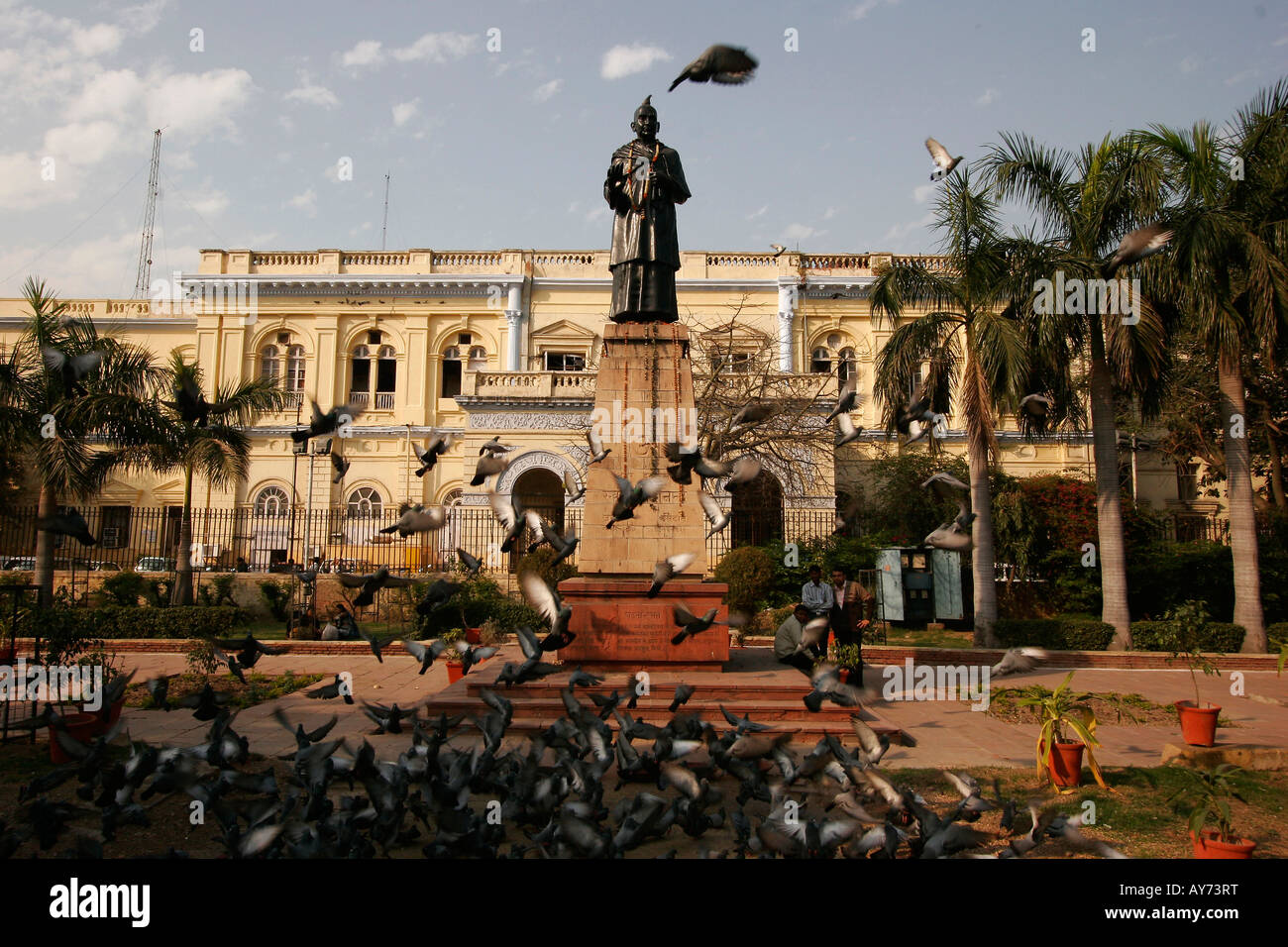 colonial building and monument in Delhi India Stock Photo - Alamy