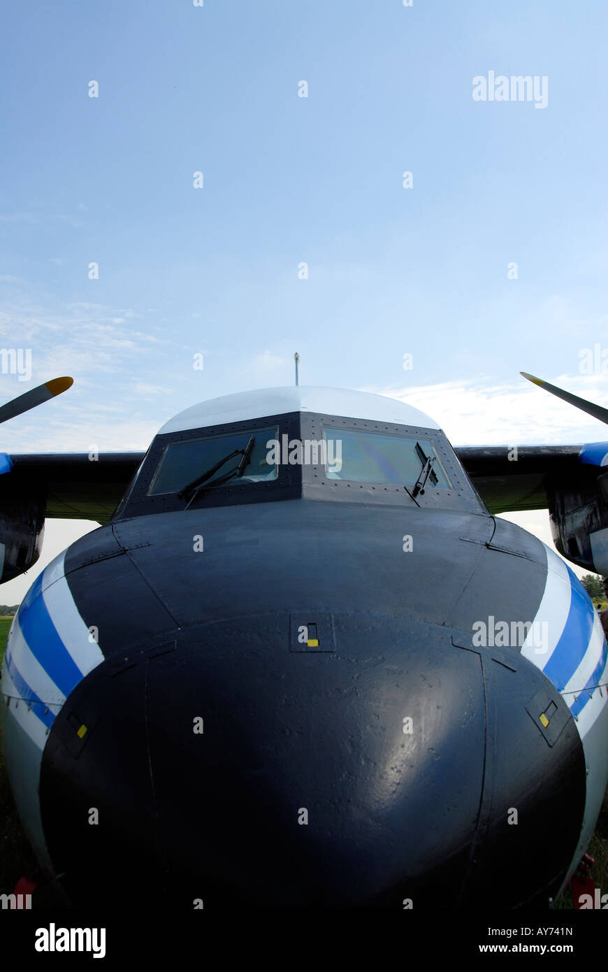 Old fashioned aircraft hi-res stock photography and images - Alamy