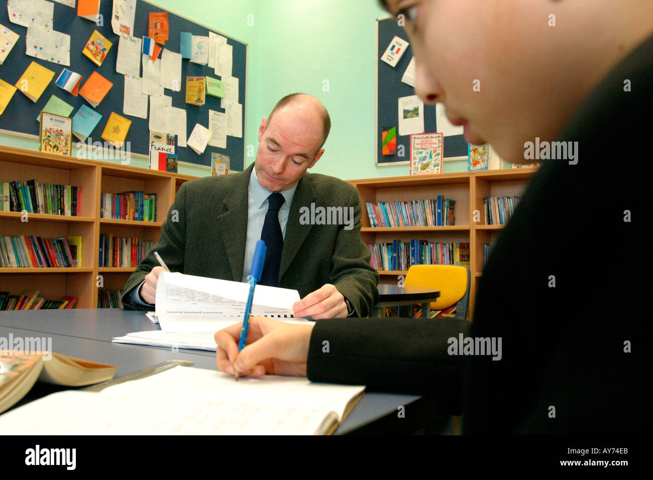 Key stage 3 English assessing year 7 students in reading and writing ...