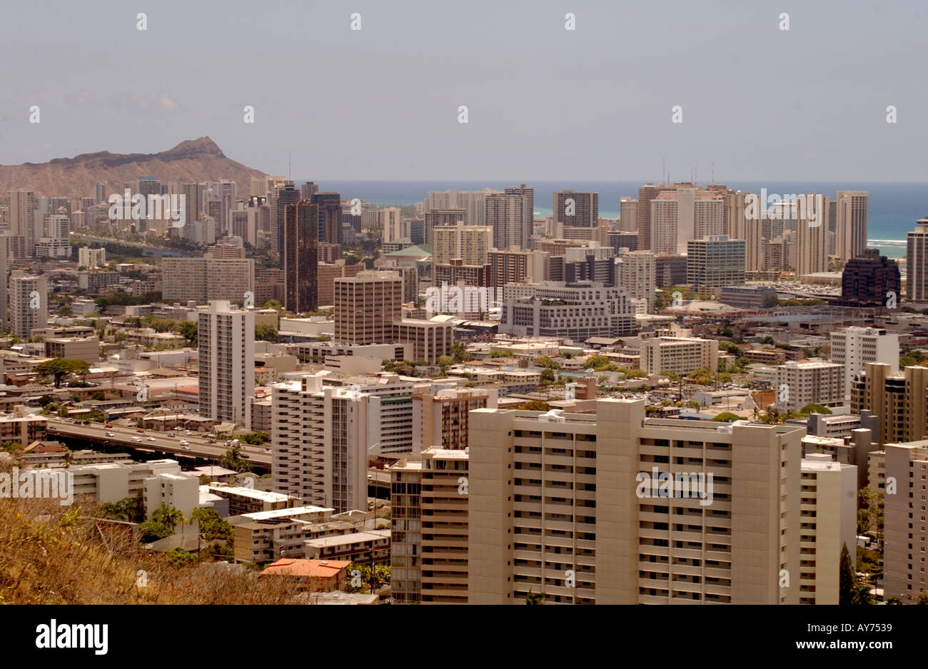 Horizontal color image of Honolulu Hawaii with Diamond Head in the ...