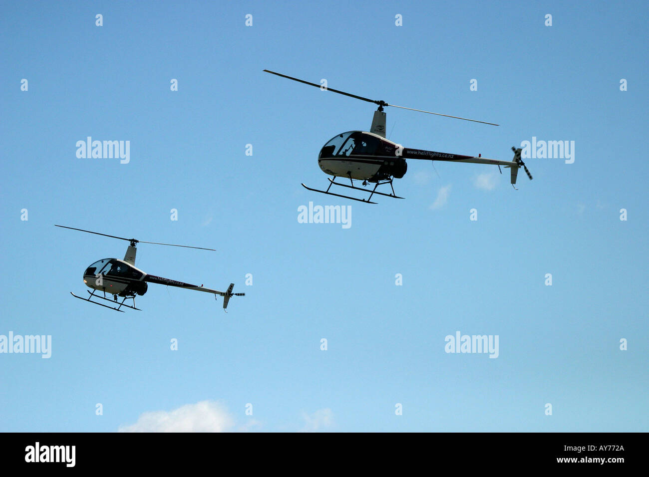 Robinson R22 Helicopters Stock Photo - Alamy