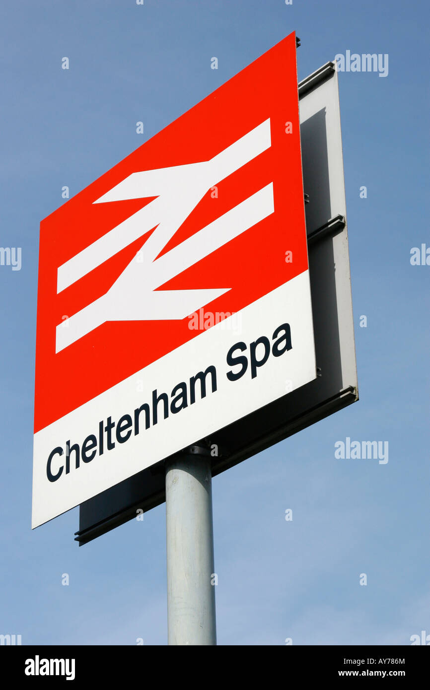 Cheltenham Spa railway station sign Stock Photo - Alamy