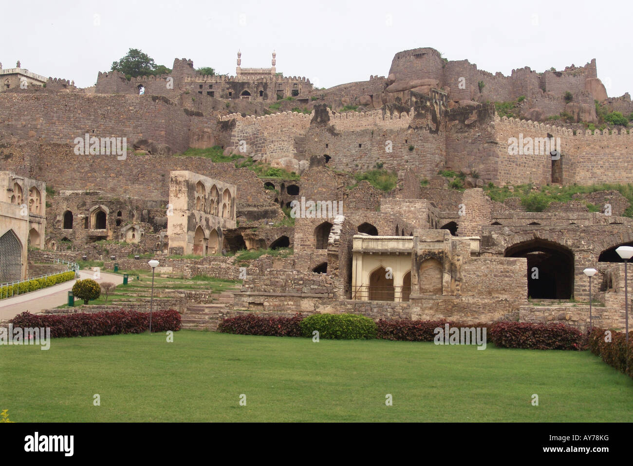 Golconda Fort ruins, Hyderabad Stock Photo - Alamy