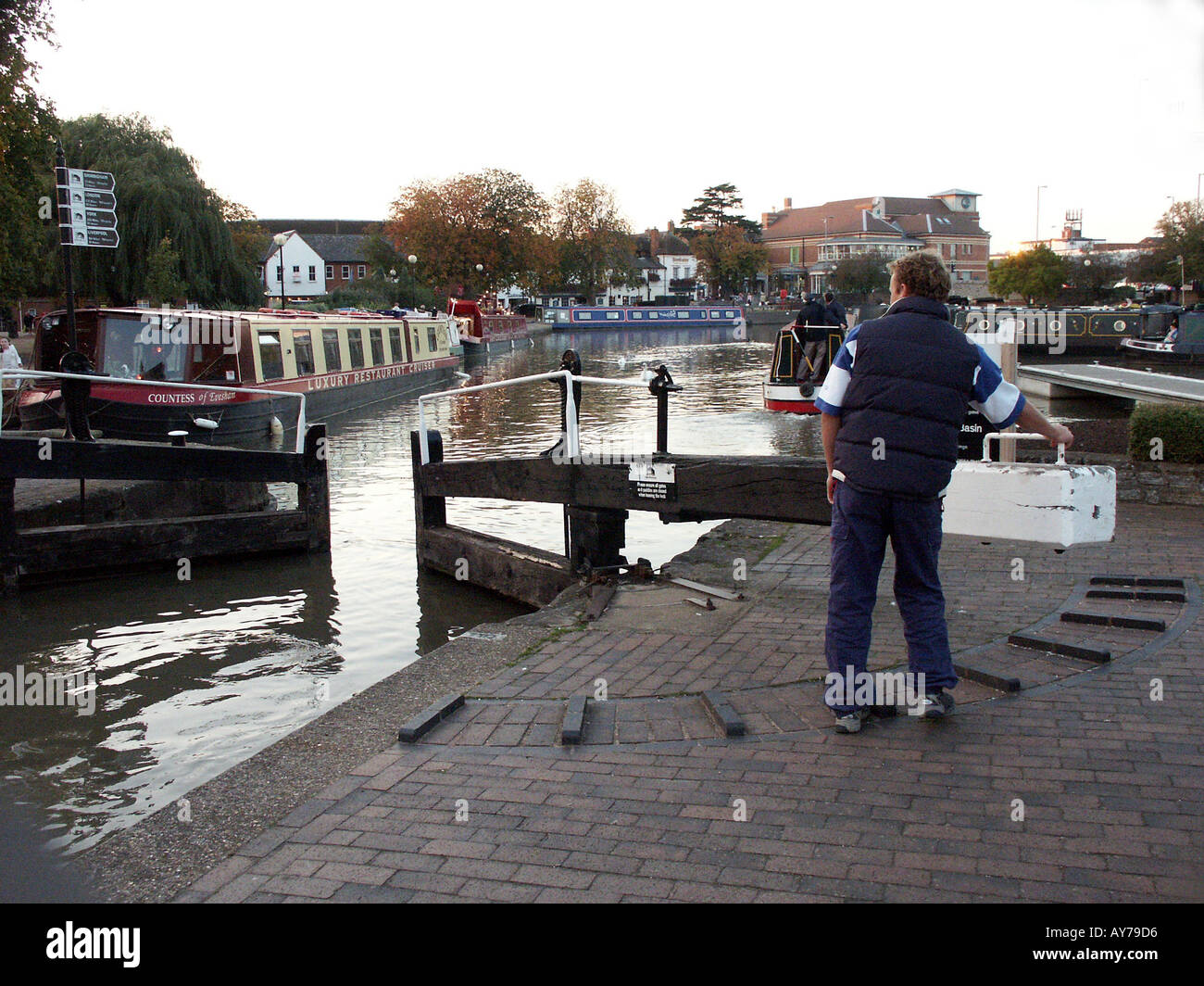 Stratford on Avon Canal Bancroft Basin Stock Photo - Alamy