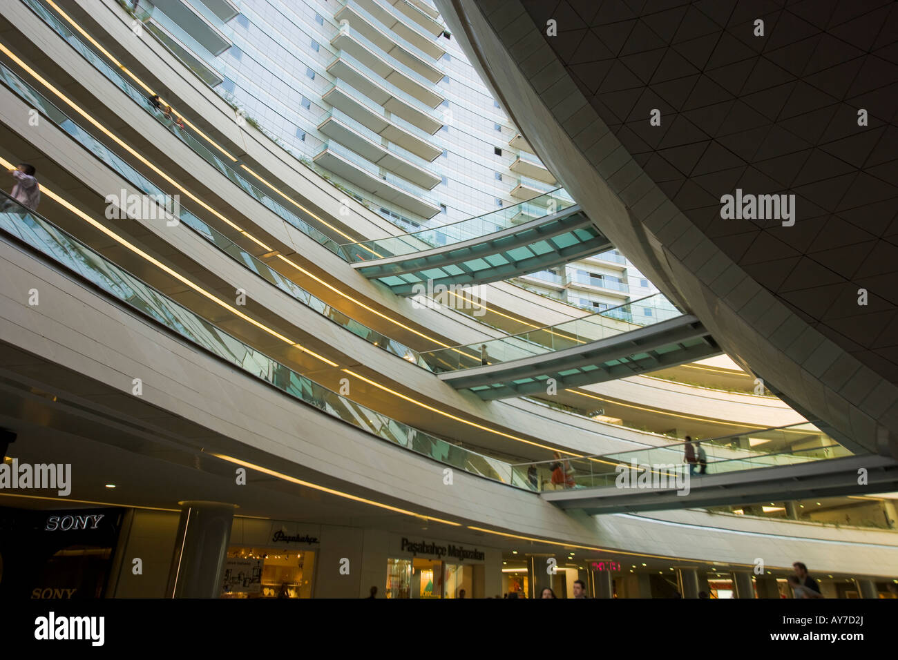 Kanyon shopping mall Levent Istanbul Turkey Stock Photo - Alamy