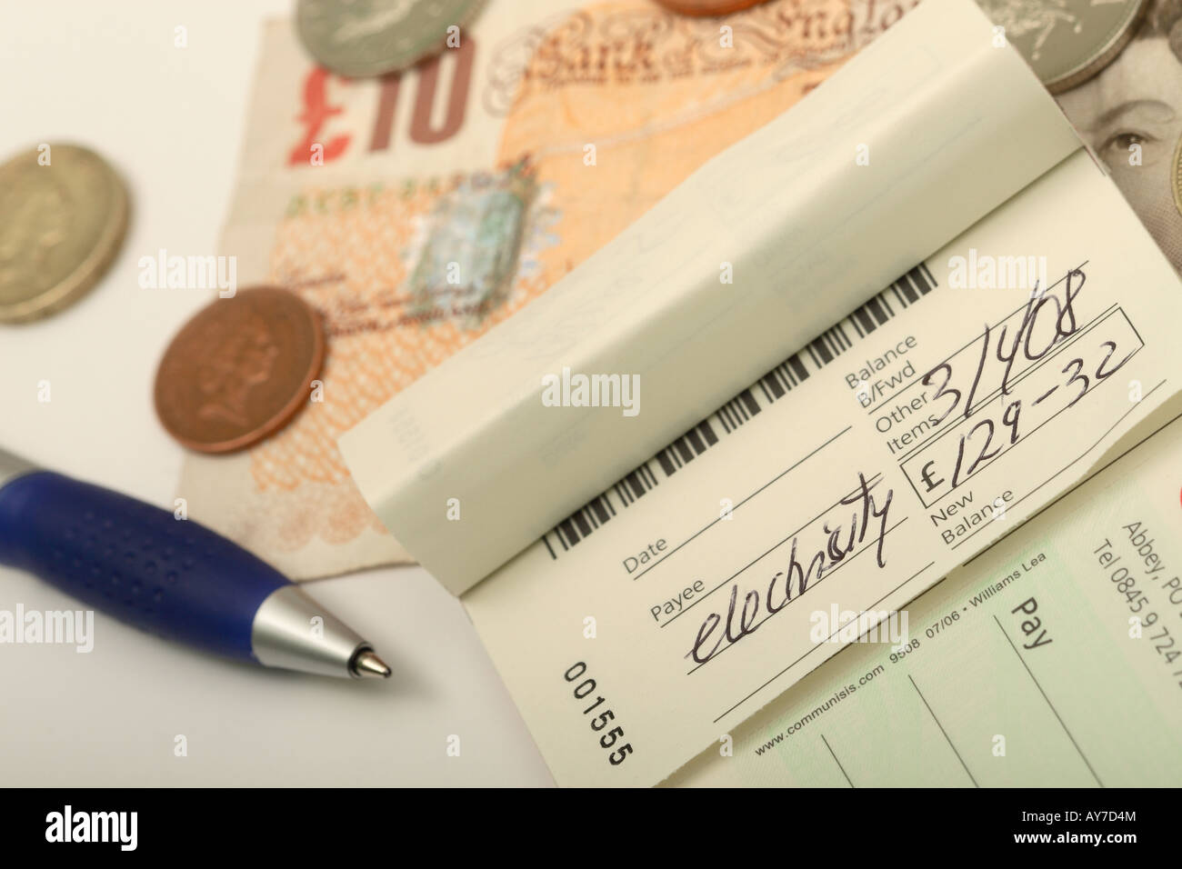 Cheque Book Uk High Resolution Stock Photography and Images - Alamy
