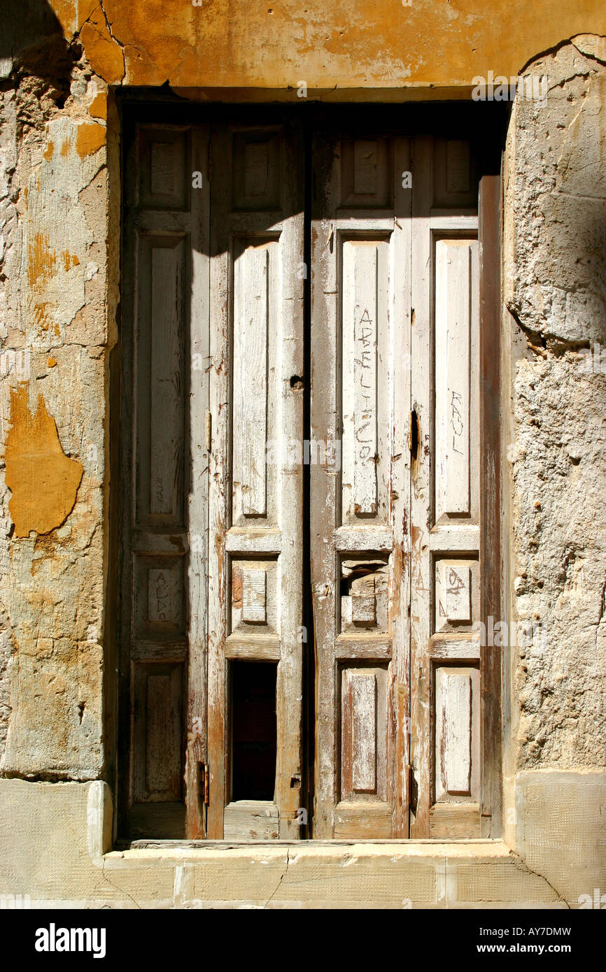old Spanish door Stock Photo - Alamy