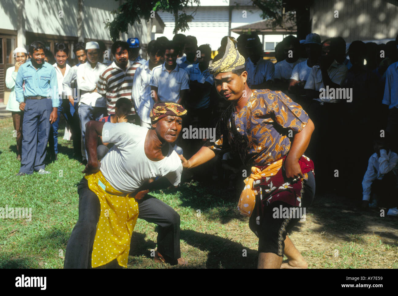 Traditional Malaysian culture, music performance, Gasing Uri - spinning ...