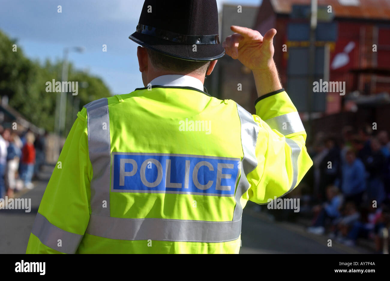Traffic police directing uk hi-res stock photography and images - Alamy