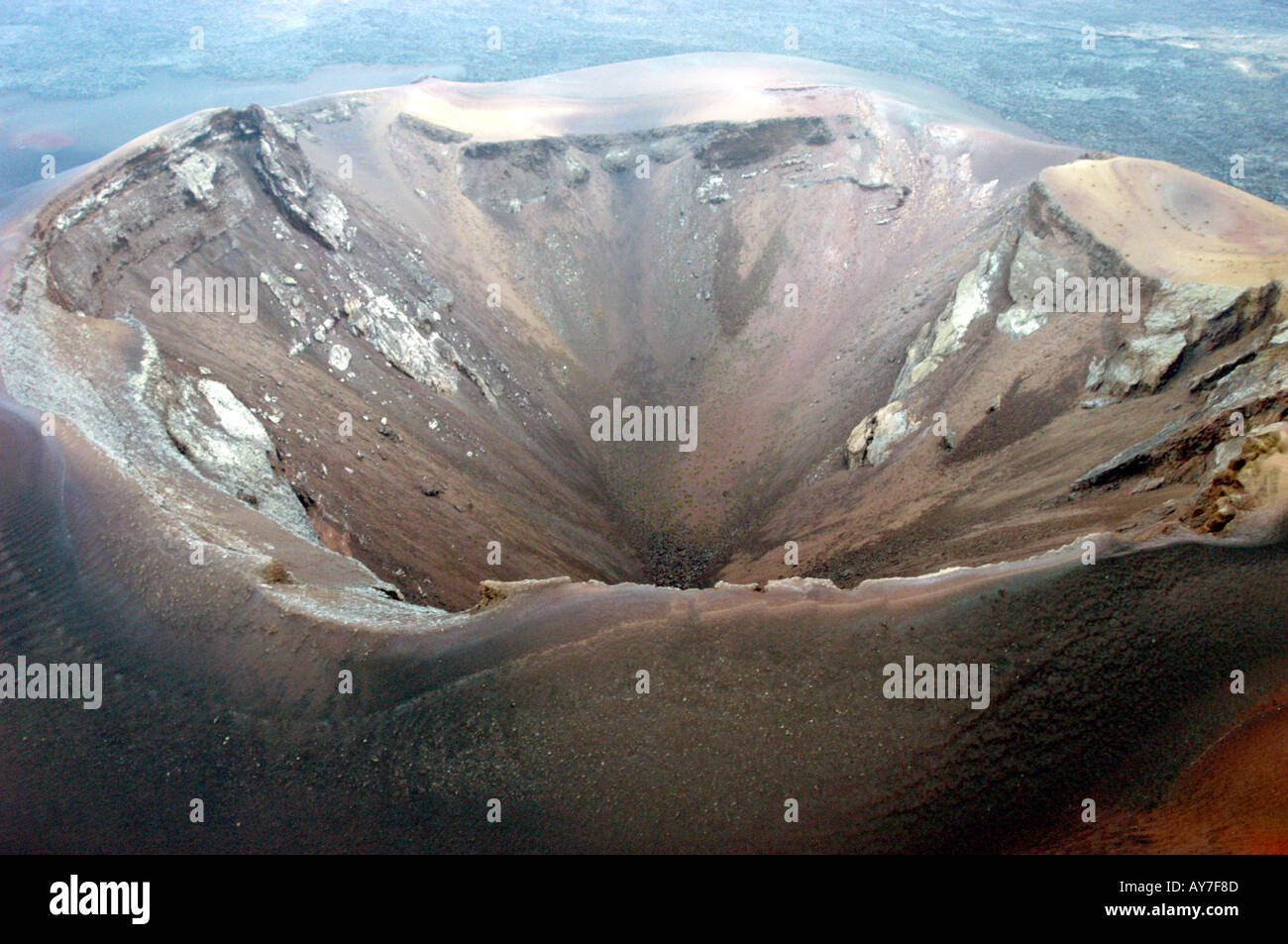 Fire mountain volcanoes of Timanfaya national park in Lanzarote Stock ...