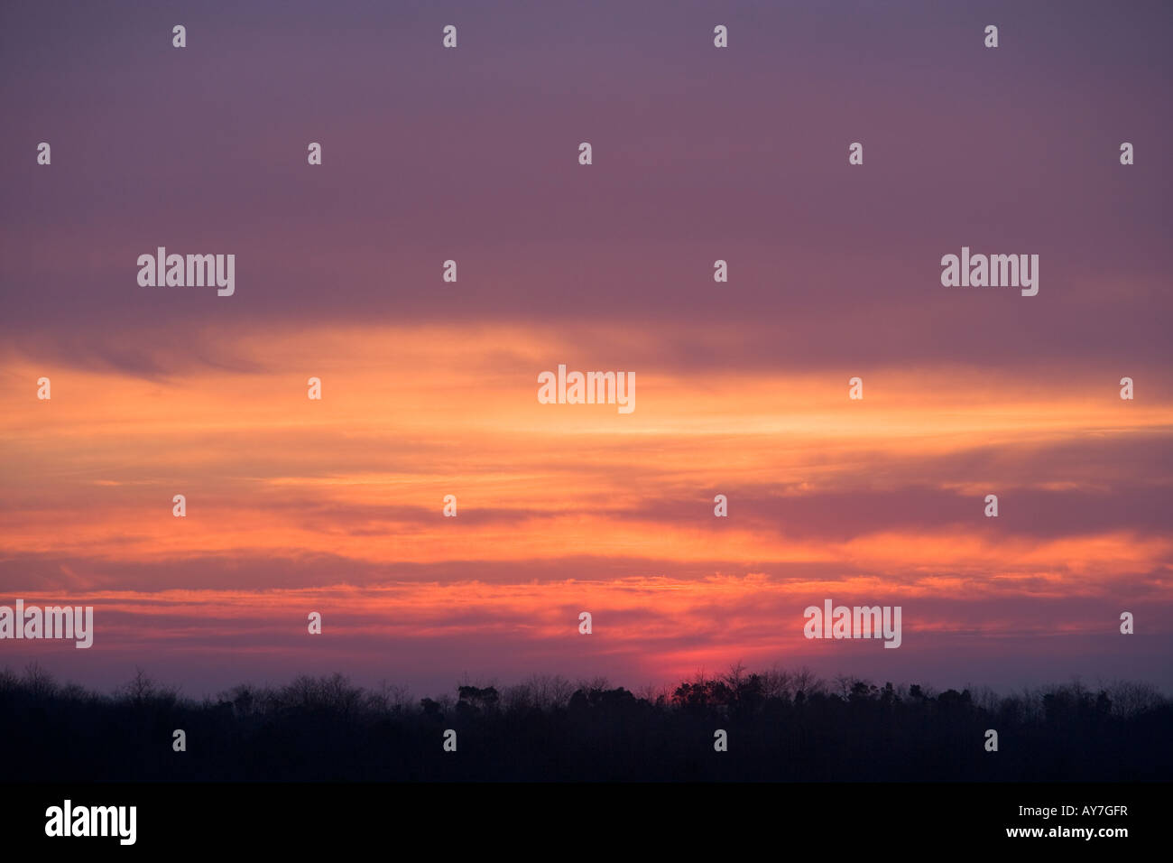 Sunset in a cloudy sky Istanbul Turkey Stock Photo - Alamy