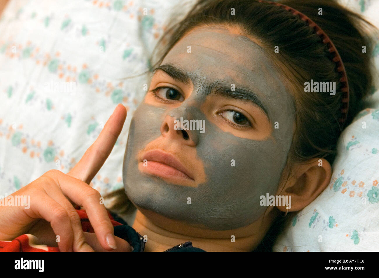 Skin clearing hi-res stock photography and images - Alamy