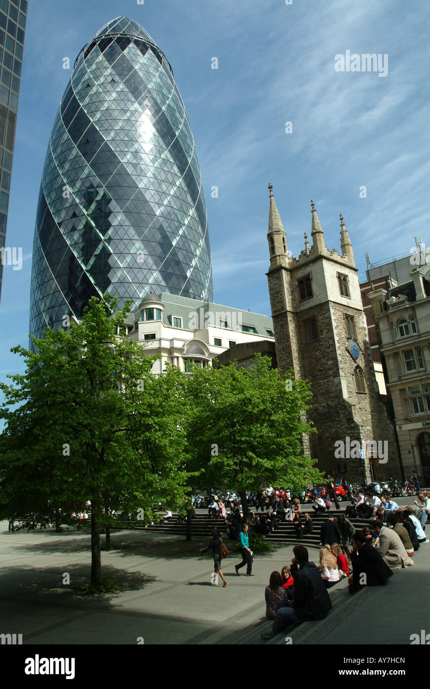 london gherkin building Stock Photo - Alamy