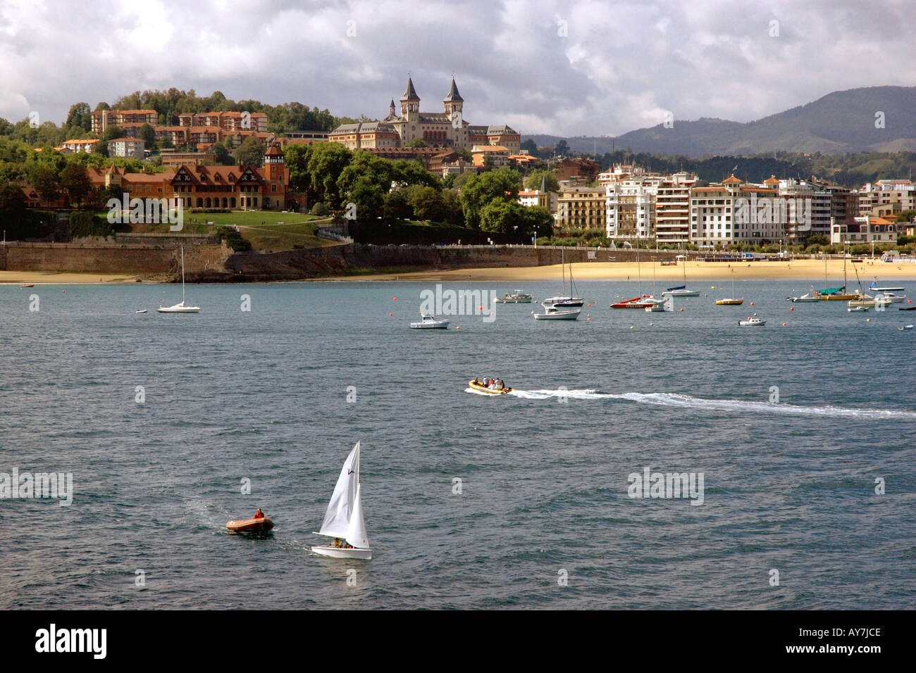 Balance de concha hi-res stock photography and images - Alamy