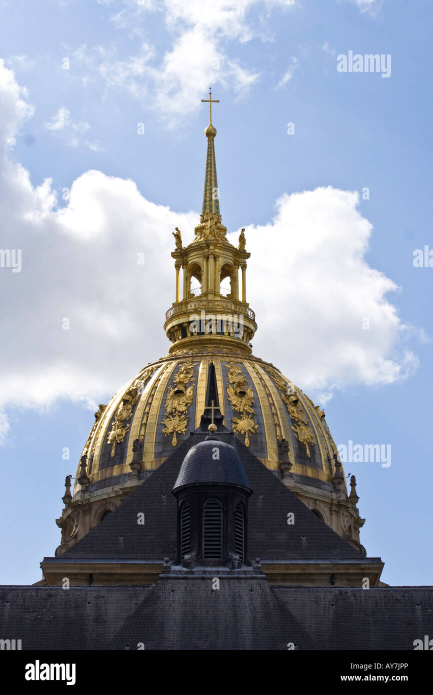 The dome of Les Invalides in Paris Stock Photo - Alamy