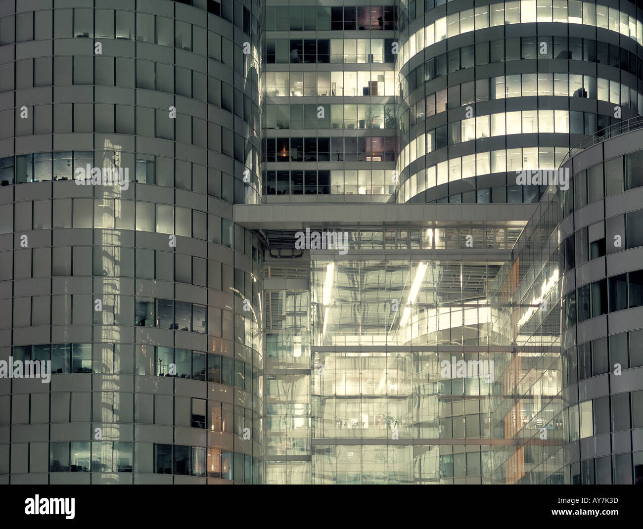 Building dominance hi-res stock photography and images - Alamy