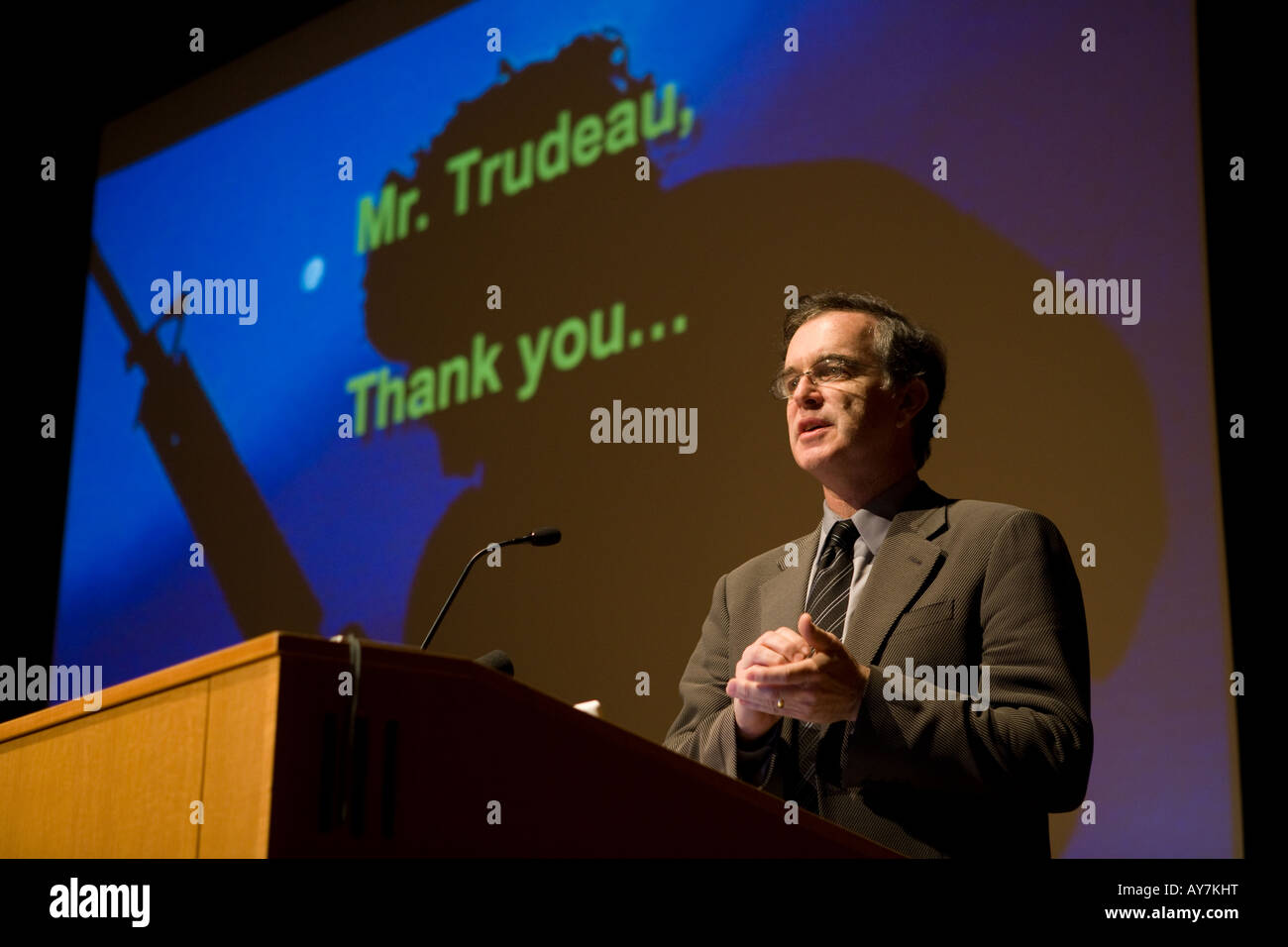 Gary Trudeau, popular cartoonist of the comic strip "Doonesbury" speaks ...