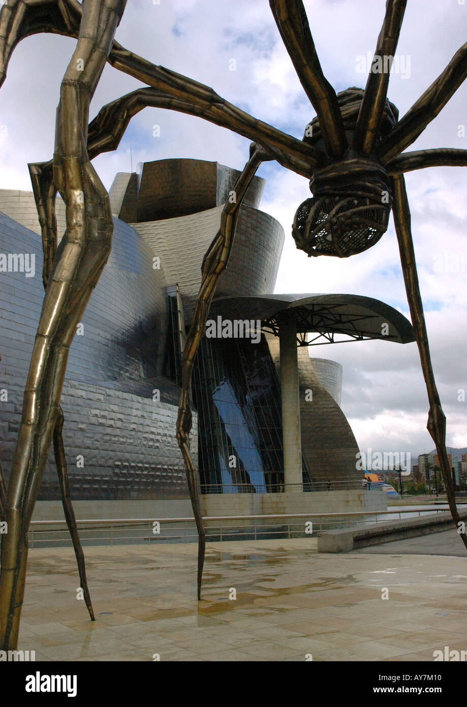 Characteristic View of Bourgeois' Huge Spider Maman outside Guggenheim ...