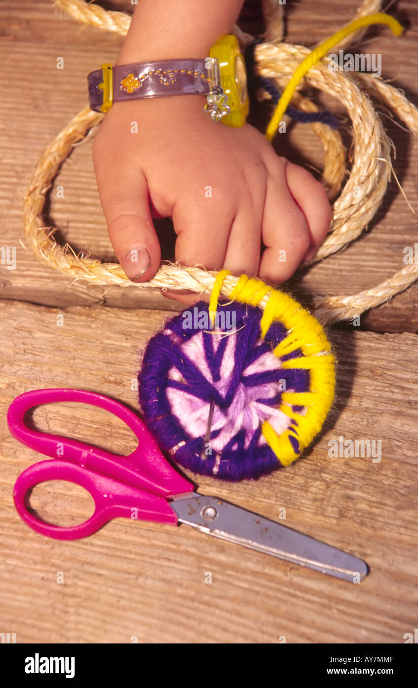 Basketmaking basketry hands art hi-res stock photography and images - Alamy