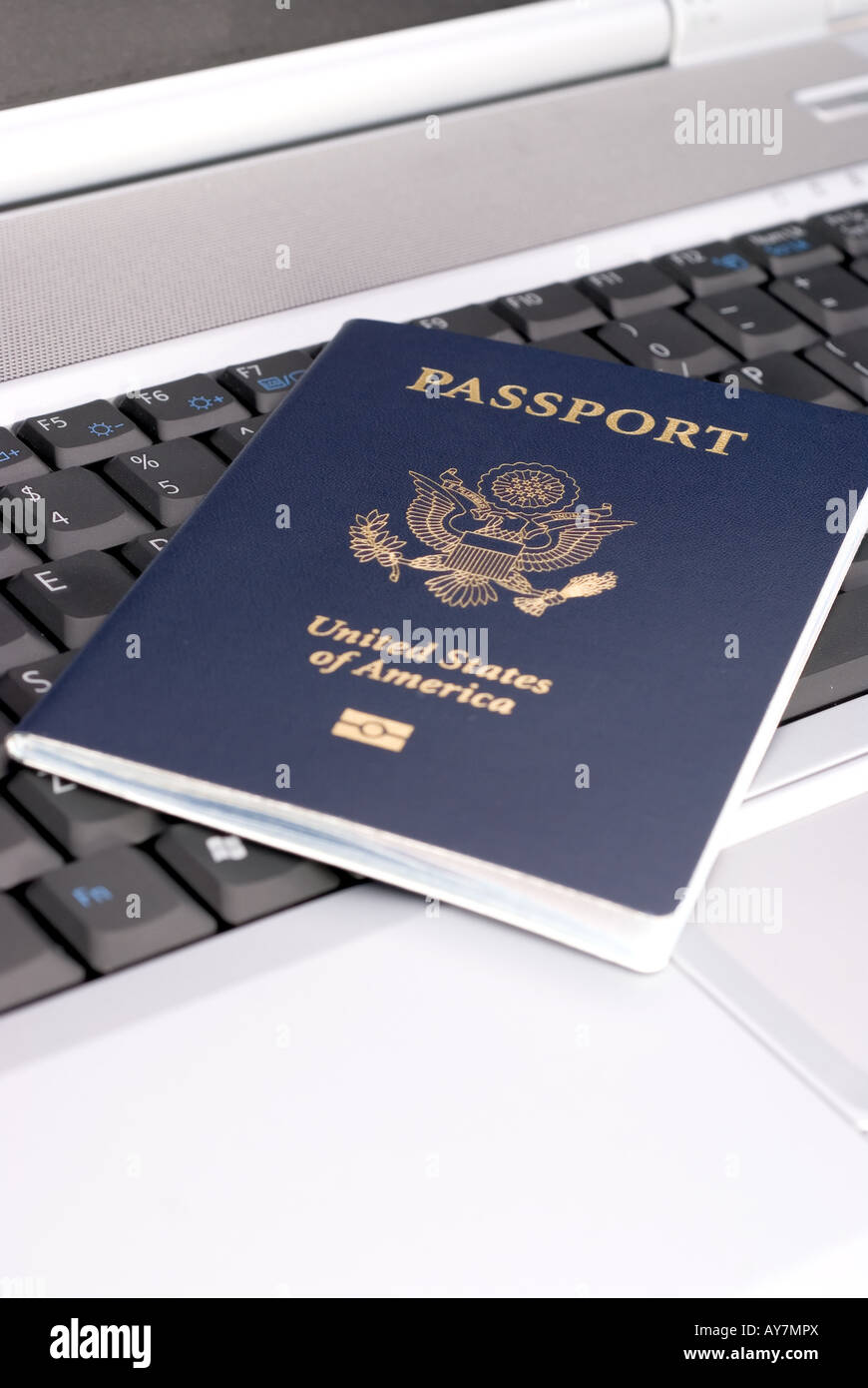 Show your passport hi-res stock photography and images - Alamy