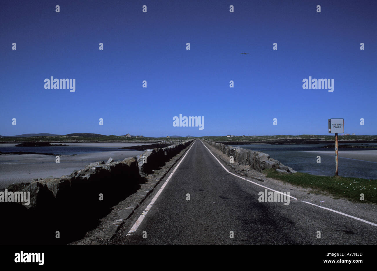 Causeway on North Uist island, Outer Hebrides, Scotland Stock Photo - Alamy