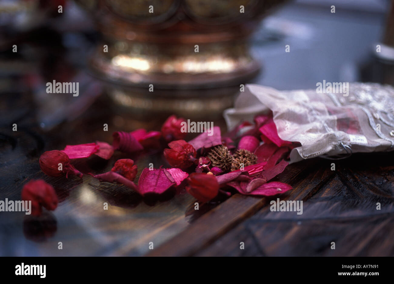 Moroccan pot pouri Stock Photo - Alamy