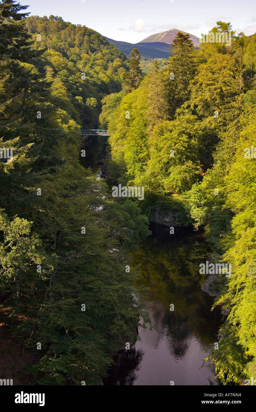 River garry killiecrankie hi-res stock photography and images - Alamy