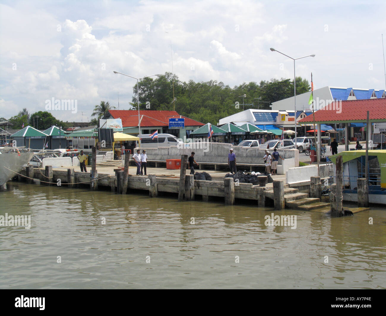 North point ferry pier hi-res stock photography and images - Alamy