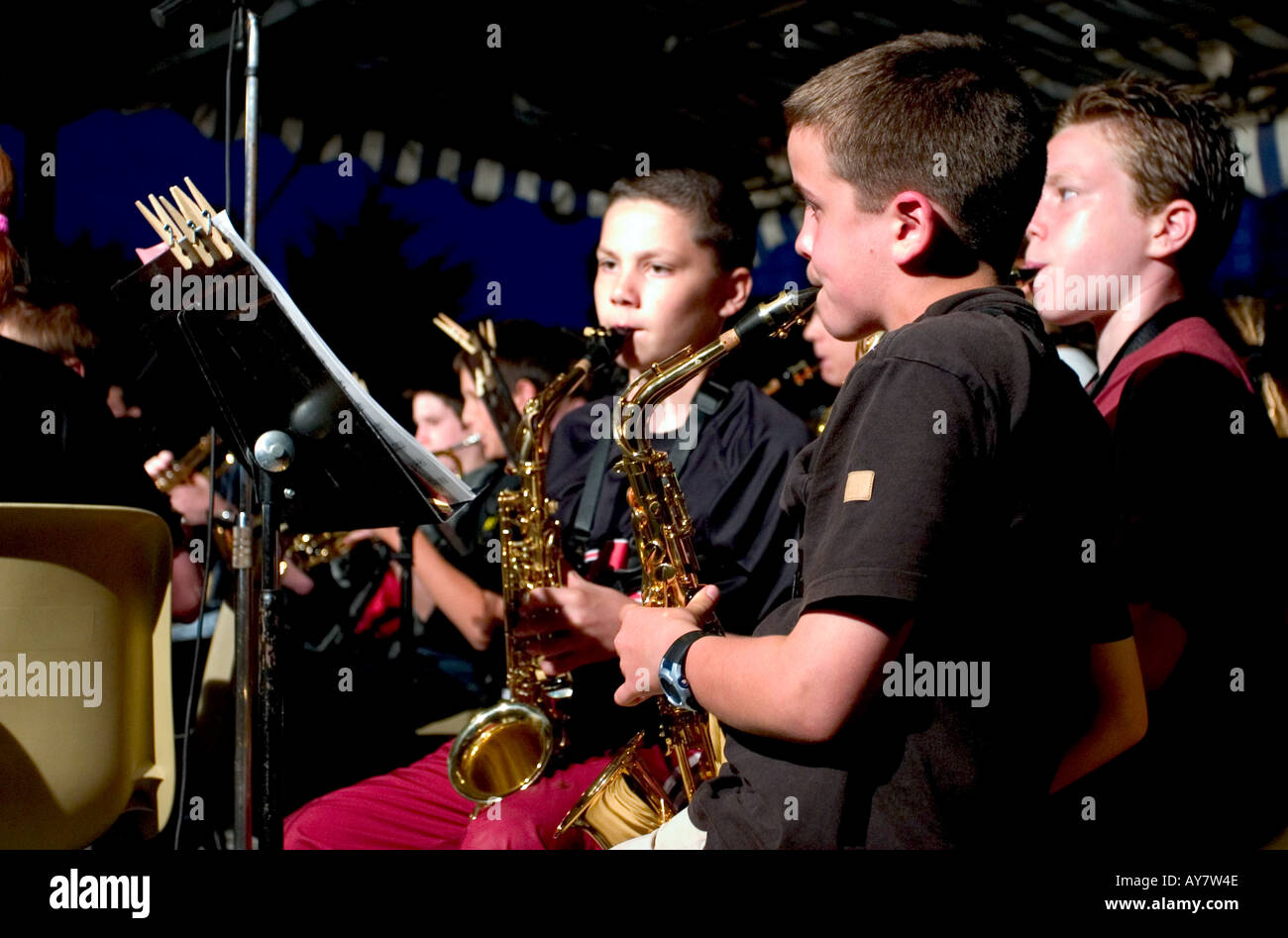 group of musicians kids Stock Photo - Alamy