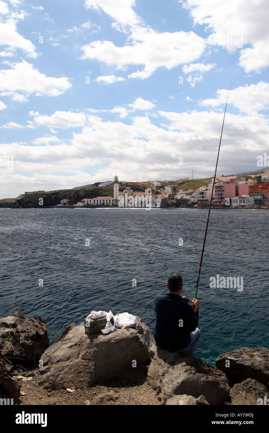 Tenerife fishing waves hi-res stock photography and images - Alamy
