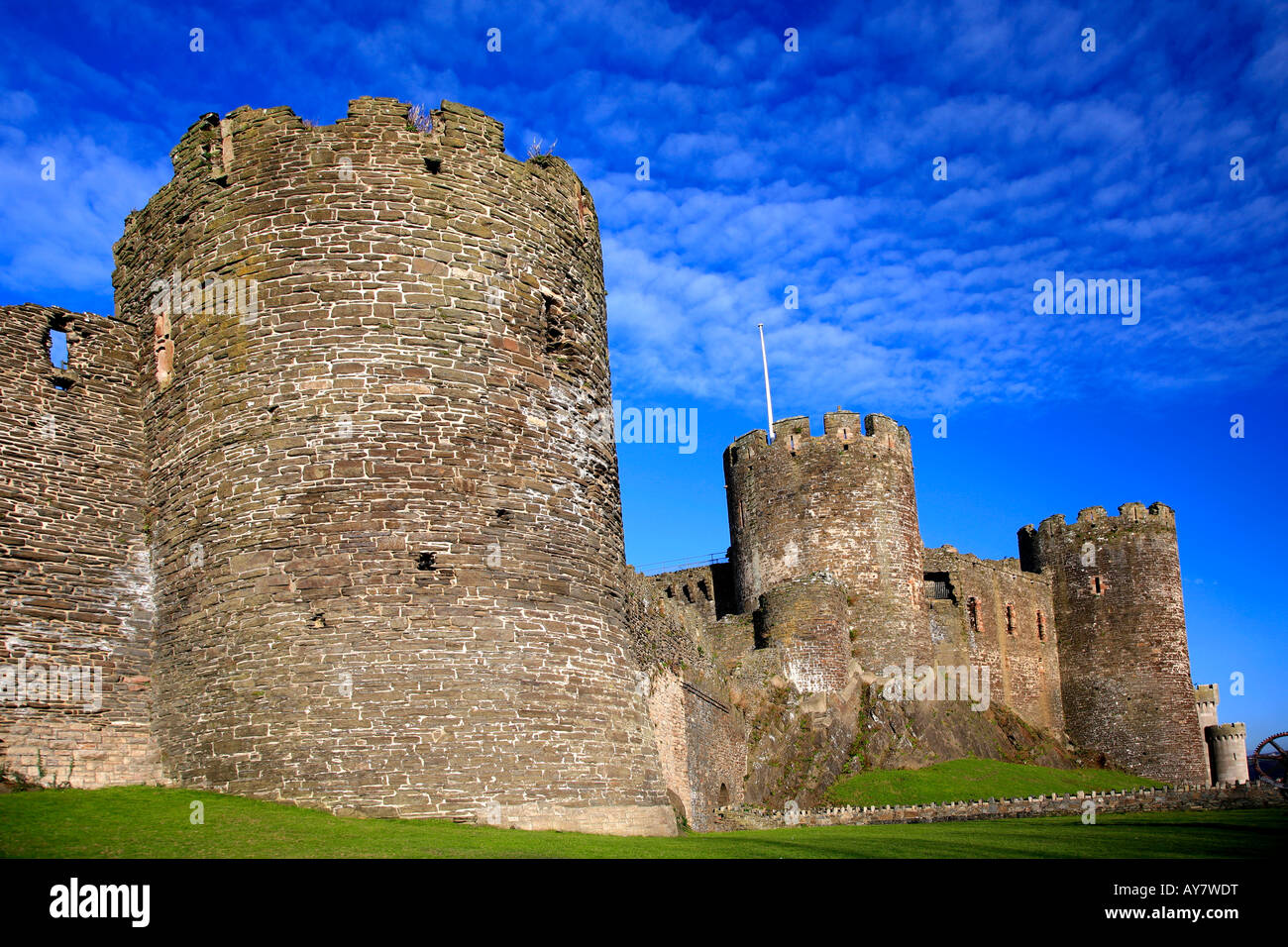Edward 1st welsh castles hi-res stock photography and images - Alamy