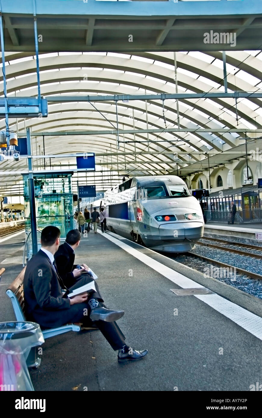 Rail system vertical view hi-res stock photography and images - Alamy