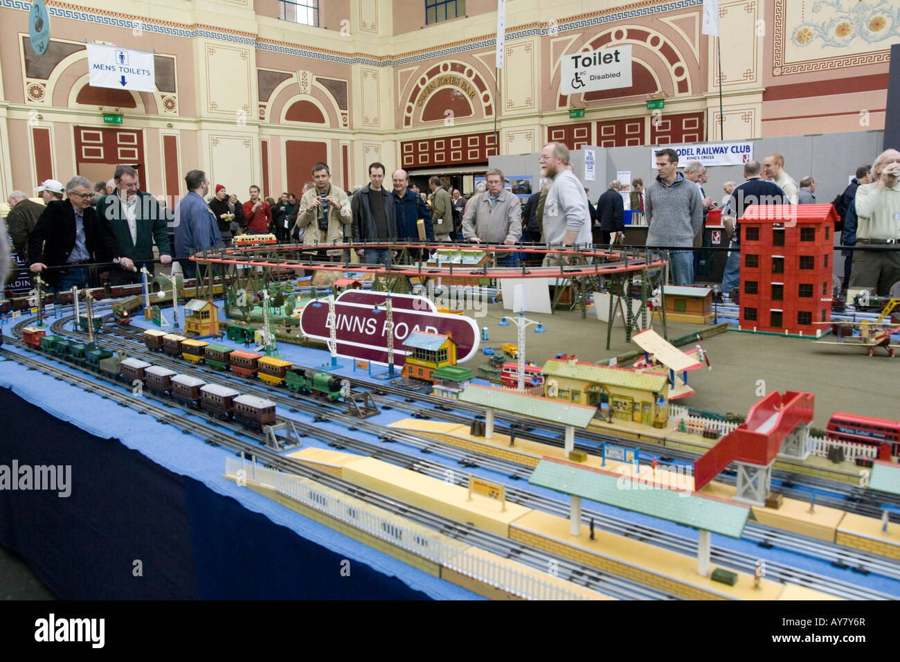 Tinplate Model Railway Layout at Alexandra Palace Model Railway ...
