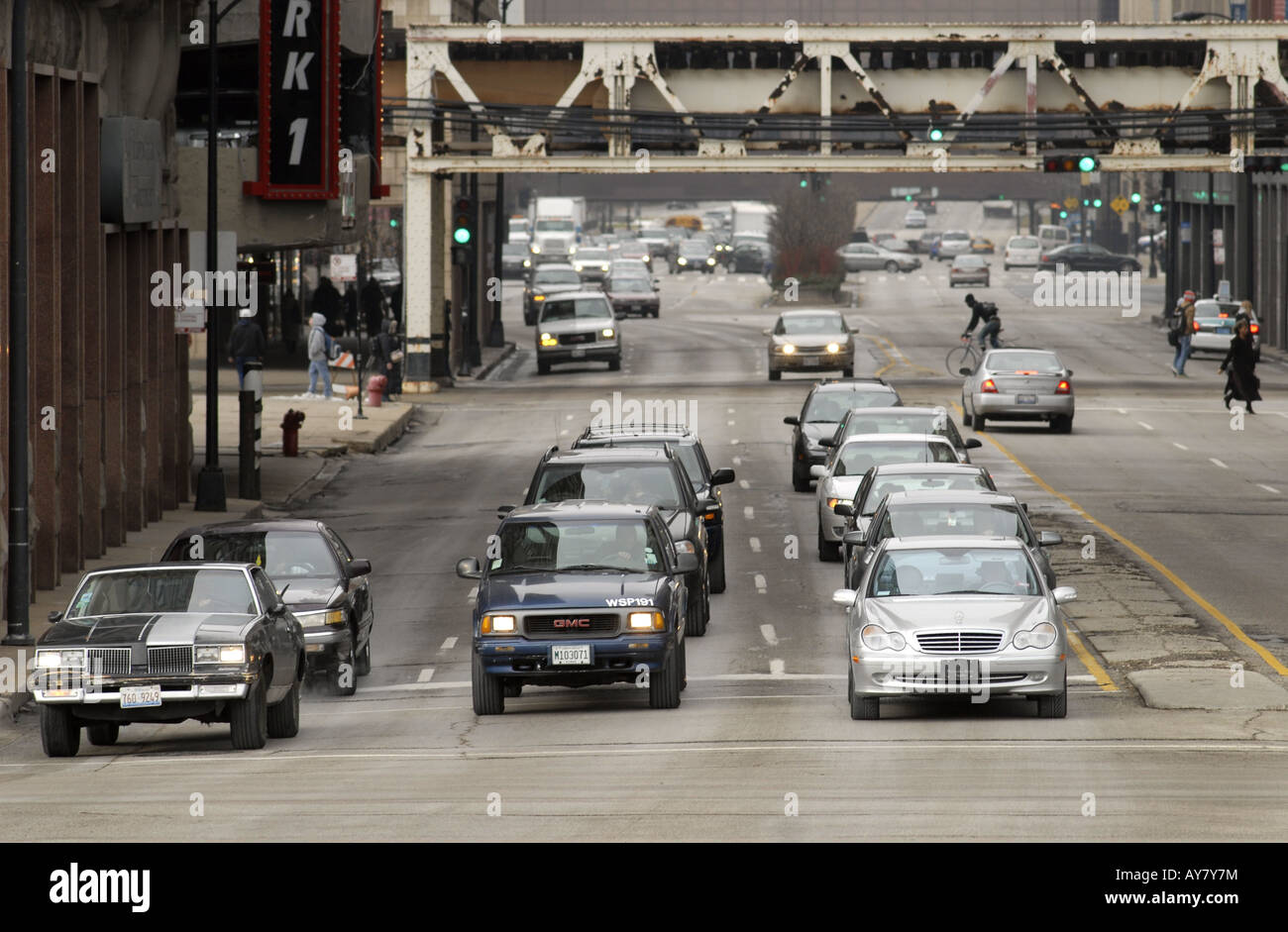 Busy Chicago Street High Resolution Stock Photography and Images - Alamy