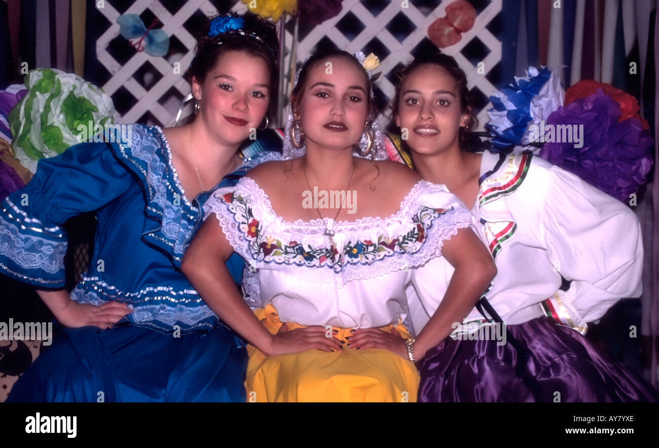 Mexican teen fiesta hi-res stock photography and images - Alamy