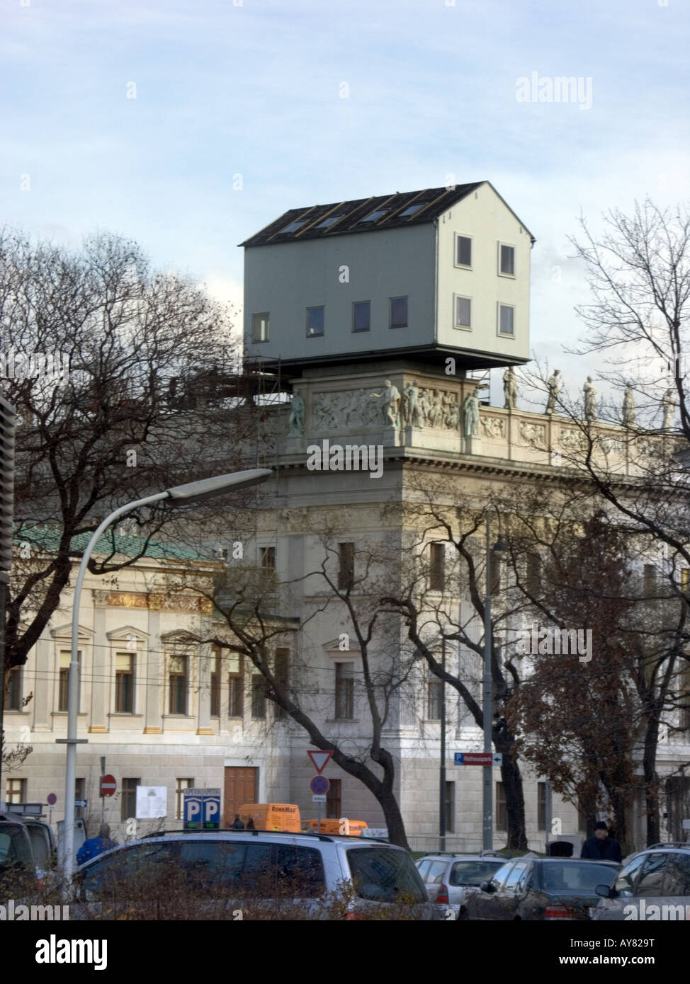 Restoration workmen hi-res stock photography and images - Alamy