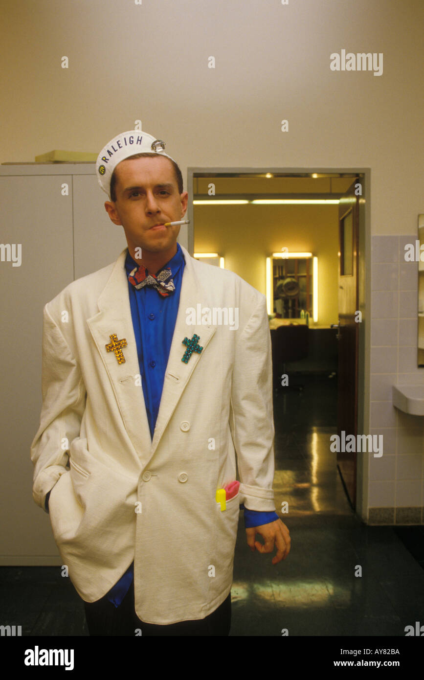 Lead singer pop group hi-res stock photography and images - Alamy