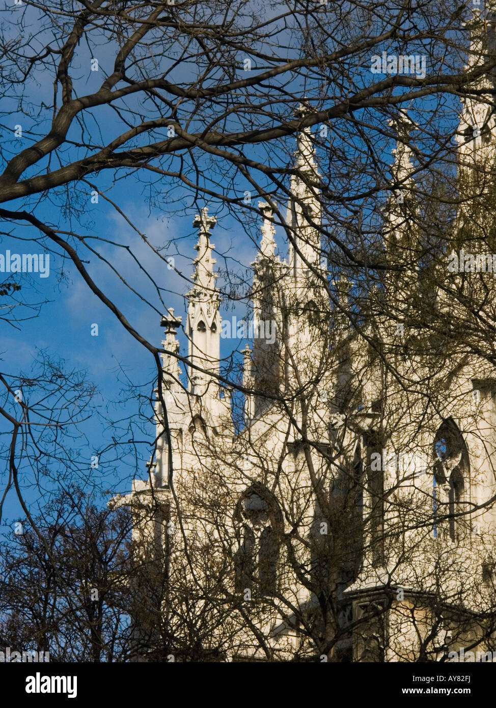 Flying butresses, Votivkirche (votive church) on the Ringstrasse by ...