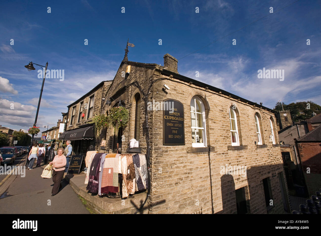 Holmfirth Town Centre Stock Photos & Holmfirth Town Centre Stock Images ...