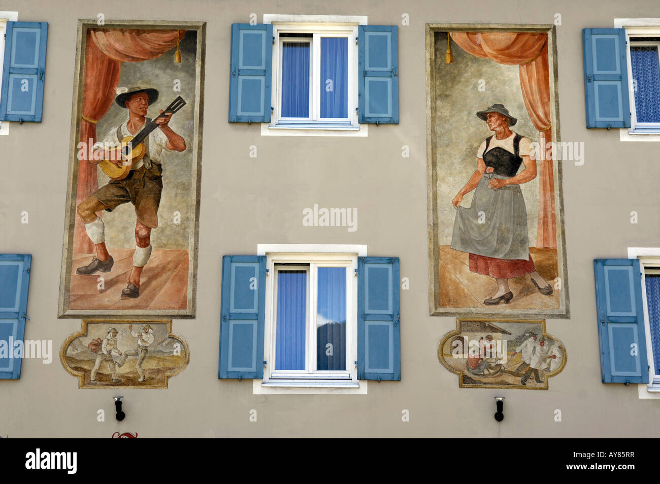 traditional mural building architecture garmisch partenkirchen bavaria ...