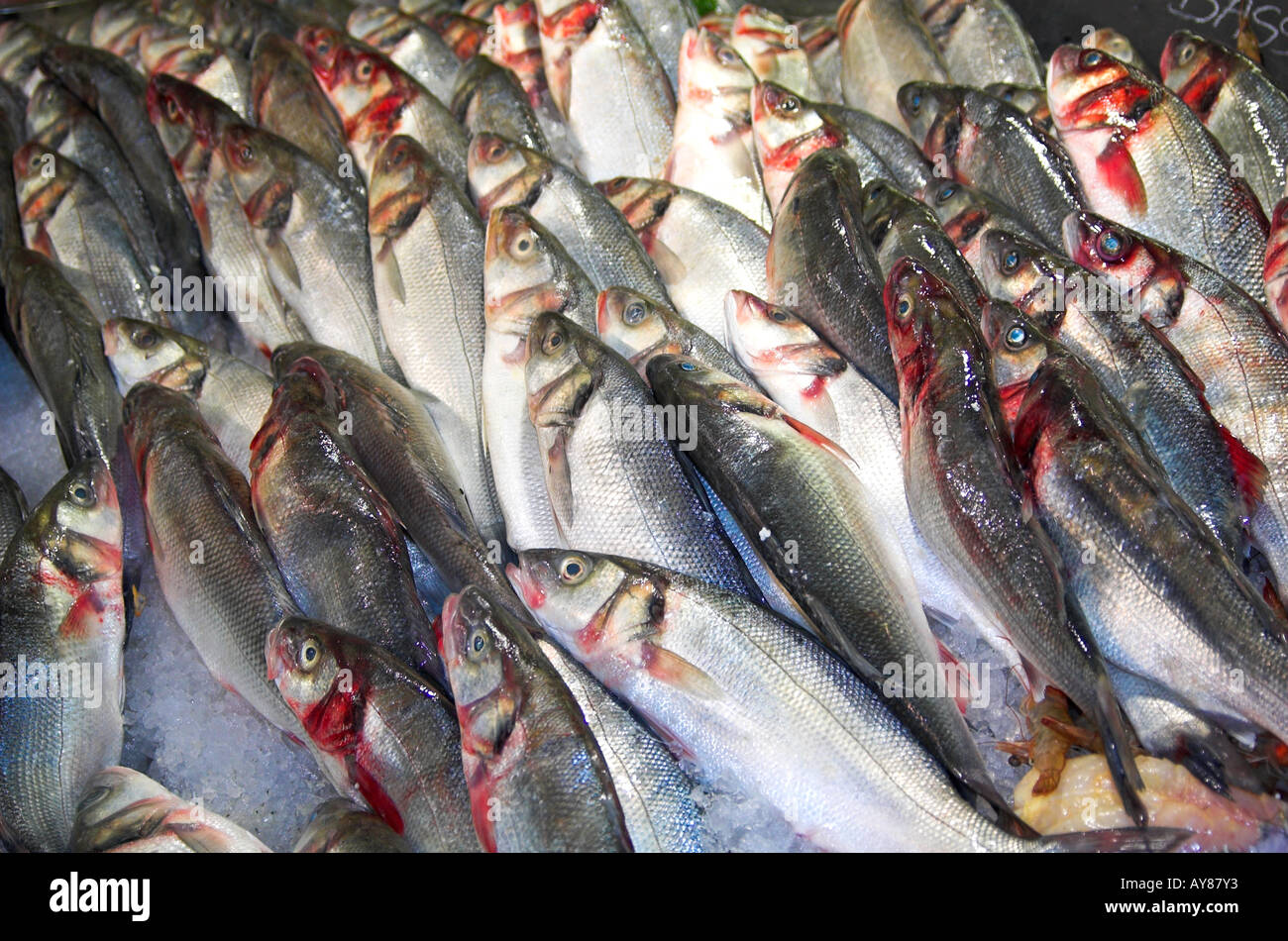 Fish stall kent hi-res stock photography and images - Alamy