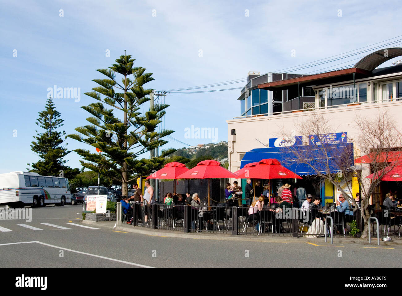 Cafes by the beachfront at Sumner Christchurch NZ Stock Photo - Alamy