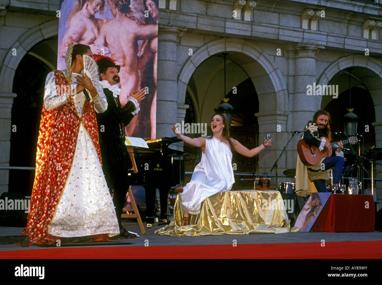 Spaniards Spanish people female male actors acting on stage performance ...