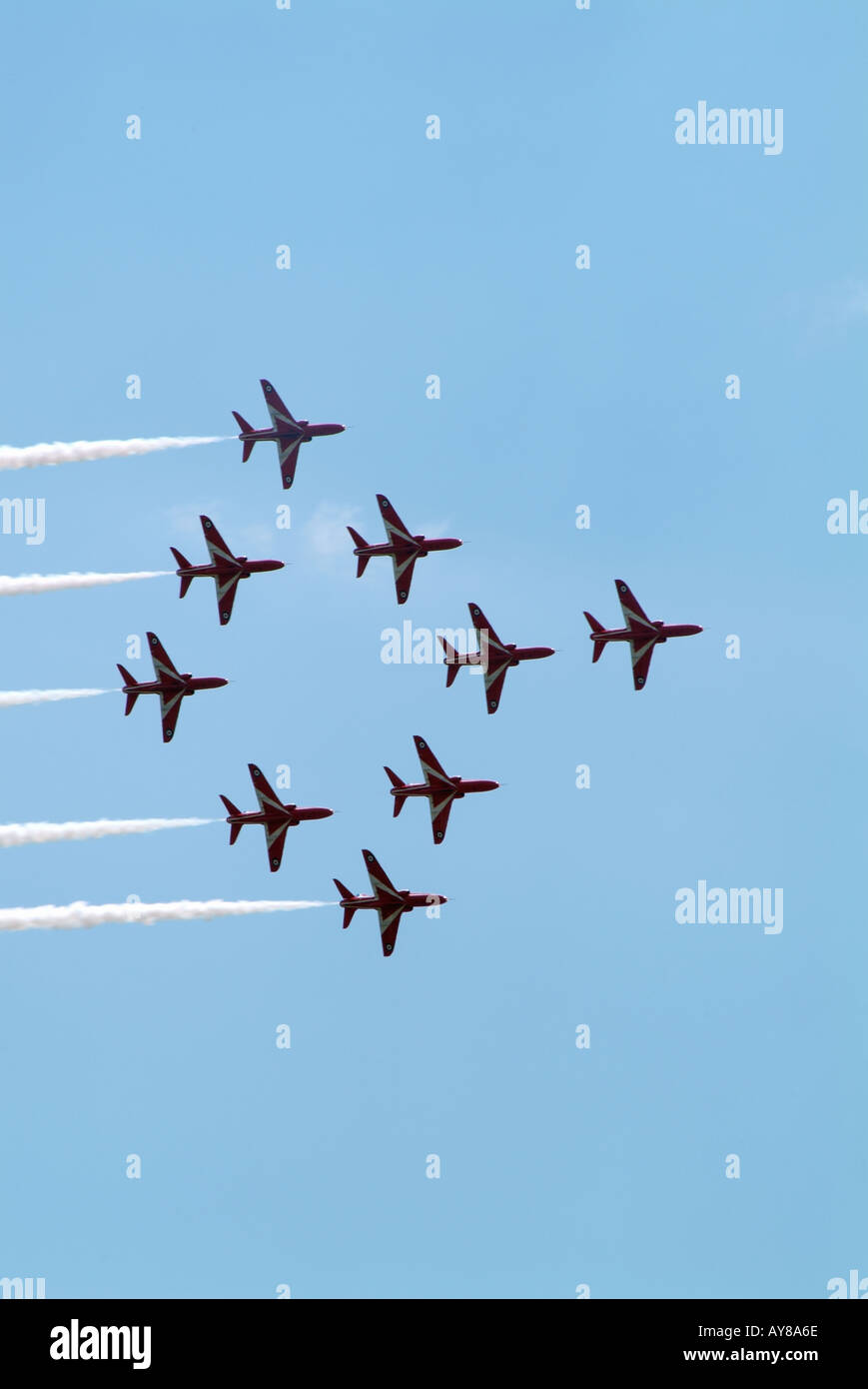 The RAF Red Arrows in formation Stock Photo - Alamy
