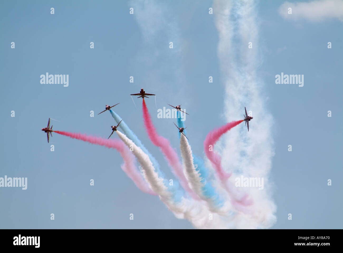Seven aircraft formation hi-res stock photography and images - Alamy
